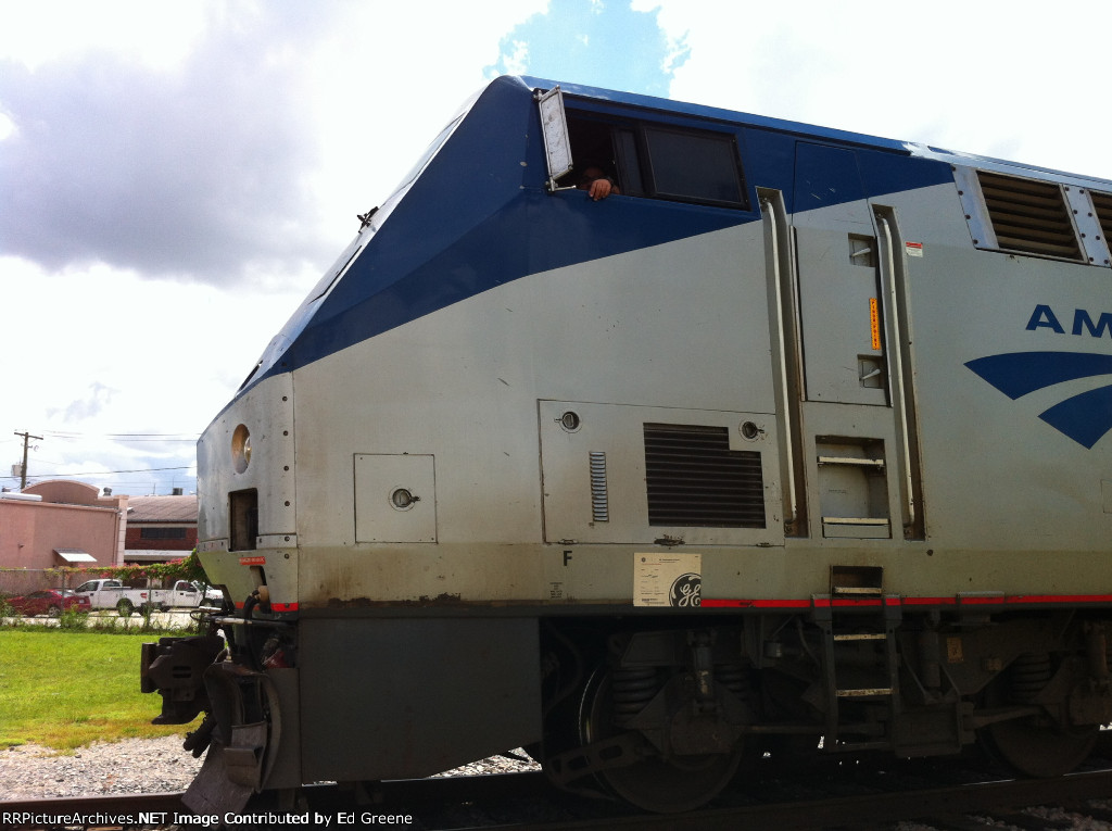 2013-09-18 Amtrak 91 Southbound Arriving In Tampa Thru Ybor City
